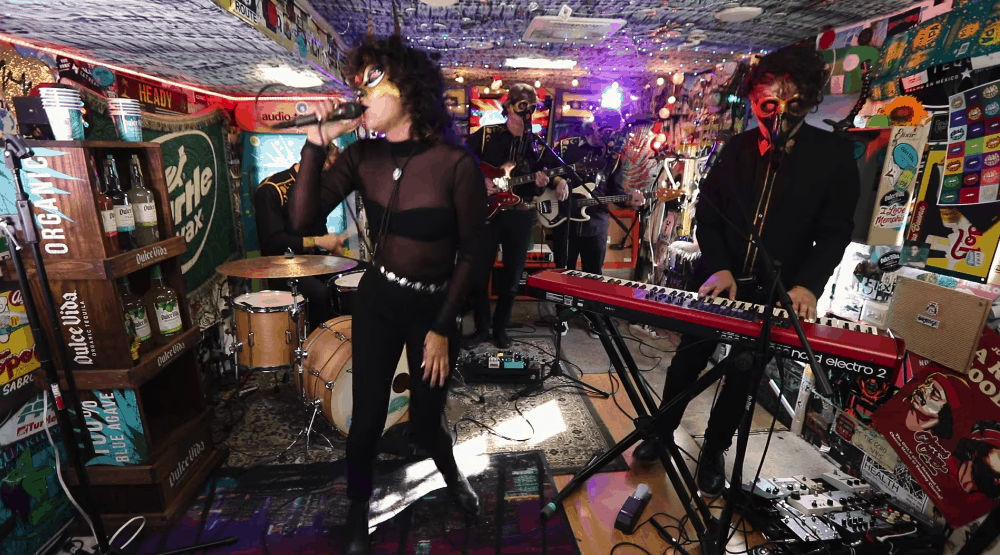 Dani Bell & The Tarantist | Jam in the Van