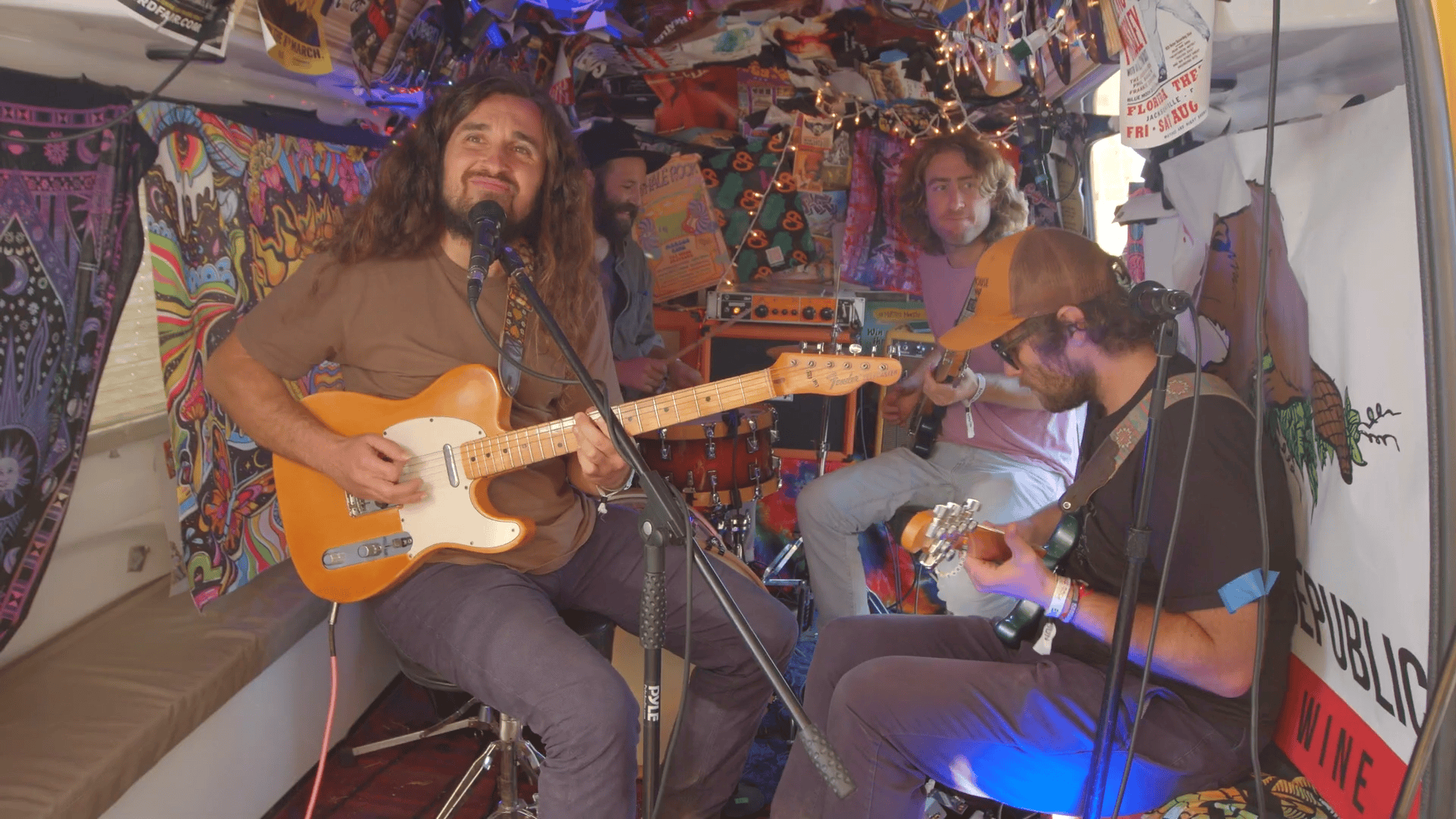Proxima Parada | Jam in the Van